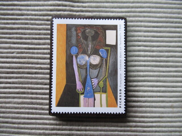 フランス 美術「ピカソ」切手ブローチ7825 | iichi 日々の暮らしを心地よくするハンドメイドやアンティークのマーケットプレイス