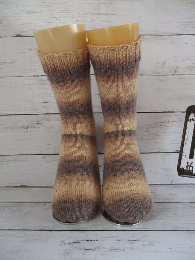 冷え取りソックス Austermann Step 334：ナッツ | iichi ハンドメイド・クラフト作品・手仕事品の通販