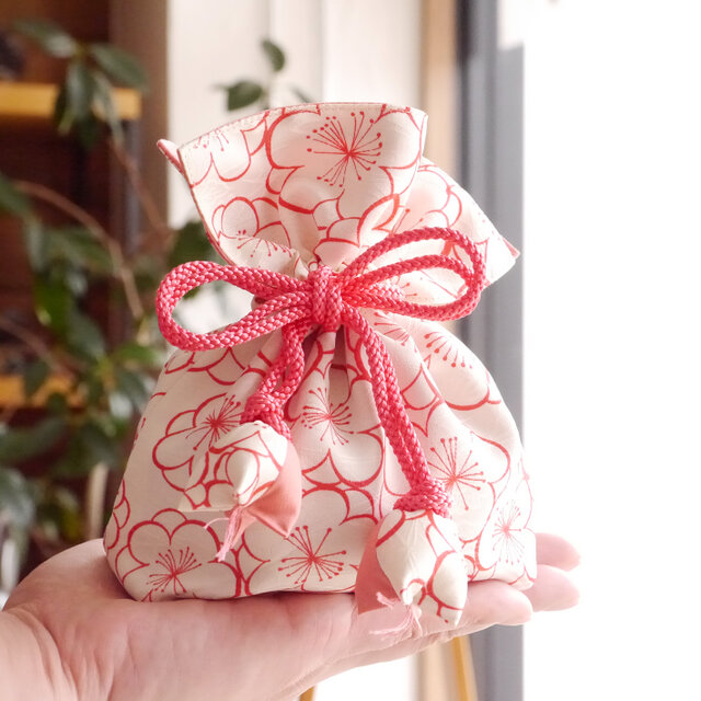 着物 巾着 梅文 幸せを呼ぶFUGURO | iichi ハンドメイド・クラフト作品・手仕事品の通販