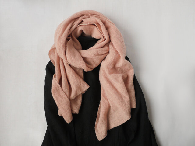 lamb's wool scarf #3 〈pink〉 | iichi ハンドメイド・クラフト作品・手仕事品の通販