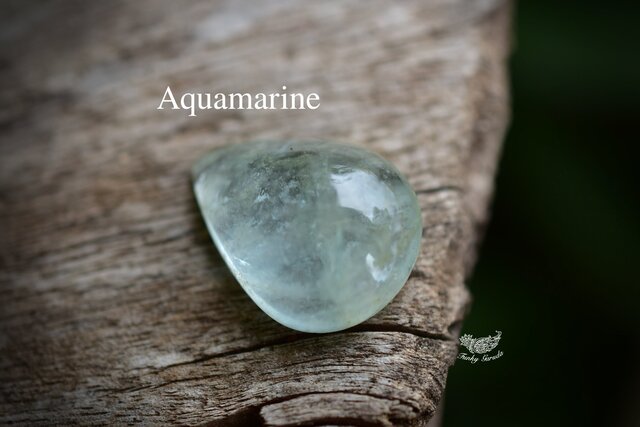 優しい色★グリーンアクアマリン ルース247 | iichi ハンドメイド・クラフト作品・手仕事品の通販