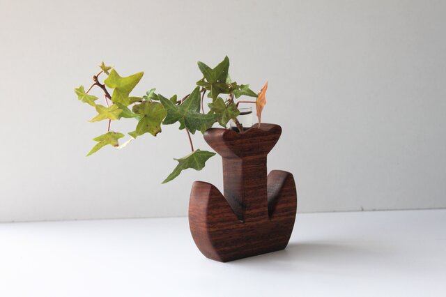 Flowerな花瓶【カリン材】 | iichi ハンドメイド・クラフト作品・手仕事品の通販