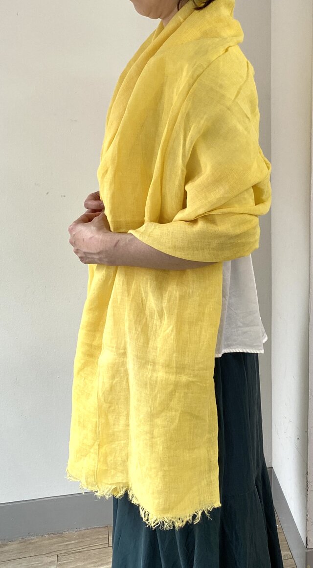 【送料無料】ナチュラルダイ リネン大判ストール｜ FUKUGI-YELLOW | iichi ハンドメイド・クラフト作品・手仕事品の通販