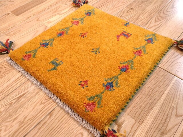5月1日迄特価】ペルシャ ギャッベ ミニマット 40x39cm 厚み：1.95cm | iichi ハンドメイド・クラフト作品・手仕事品の通販