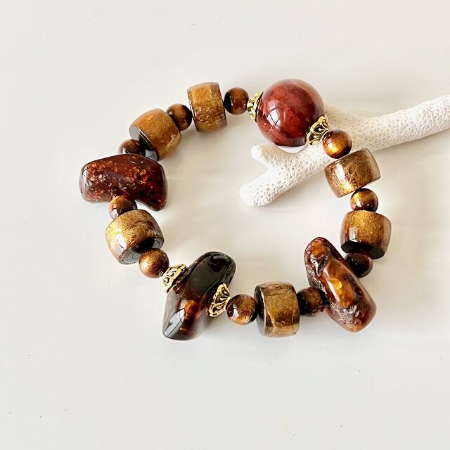 アンバー＊黒珊瑚＊アラシャンアゲート：海賊船の宝物＊SEASONS | iichi ハンドメイド・クラフト作品・手仕事品の通販