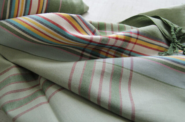 ソフトキコイ（ Soft Kikoi ）ショール大判 ストール 羽織る 頭に巻く布 | iichi ハンドメイド・クラフト作品・手仕事品の通販