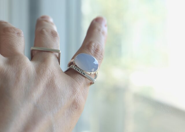 [natural chalcedony]ring | iichi 日々の暮らしを心地よくするハンドメイドやアンティークのマーケットプレイス