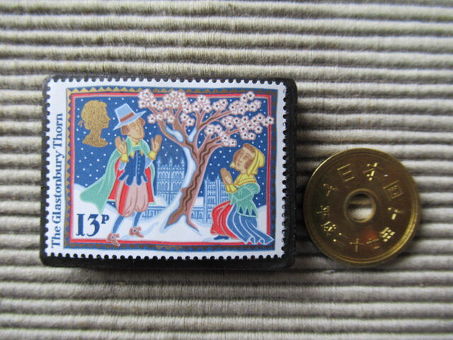 イギリス1986年 クリスマス切手ブローチ 7997 | iichi ハンドメイド・クラフト作品・手仕事品の通販
