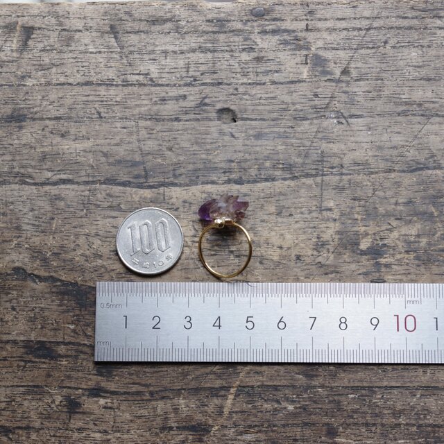 【一点もの】 アメジスト 鉱物原石 フリーサイズリング 天然石 パワーストーン (No.2104) | iichi ハンドメイド・クラフト作品・手仕事品の通販