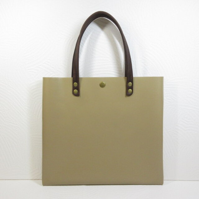 《牛革》ちょい持ちミニトート♪「スクエアタイプ」スムース・カフェオレ・0296 | iichi ハンドメイド・クラフト作品・手仕事品の通販