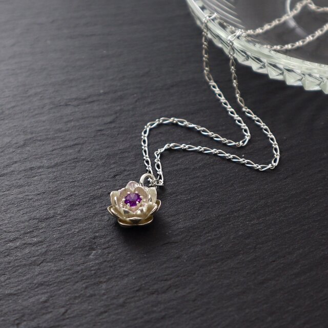 SV ロータスペンダント（アメジスト）1887 | iichi ハンドメイド・クラフト作品・手仕事品の通販
