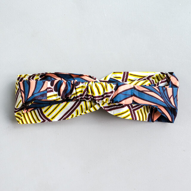 アフリカンワックスプリント クロスヘアバンド Feather Fan | iichi ハンドメイド・クラフト作品・手仕事品の通販