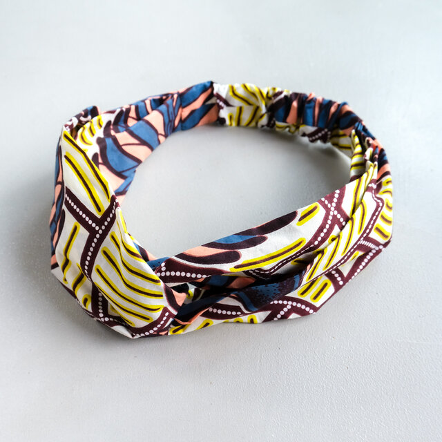 アフリカンワックスプリント クロスヘアバンド Feather Fan | iichi ハンドメイド・クラフト作品・手仕事品の通販
