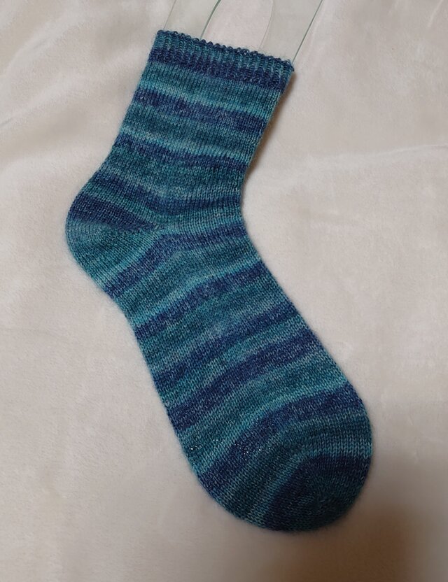 手編み靴下 sock yarn 03 | iichi 日々の暮らしを心地よくするハンドメイドやアンティークのマーケットプレイス