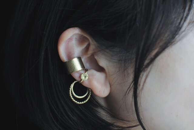 Flower Ear cuff set | iichi ハンドメイド・アンティーク・食品・ギフト・手作り