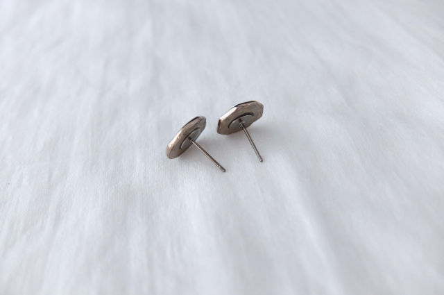 ピアス squarecut blue/gray | iichi ハンドメイド・クラフト作品・手仕事品の通販