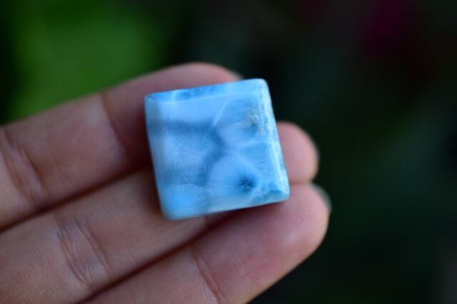 透明感と波★スクエア★ラリマー364 | iichi 日々の暮らしを心地よくするハンドメイドやアンティークのマーケットプレイス