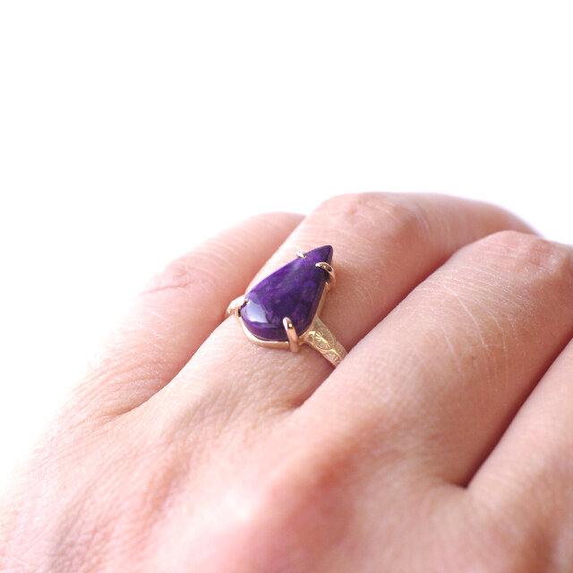 スギライトK10リング CHRYSO(クライソ） | iichi ハンドメイド・クラフト作品・手仕事品の通販