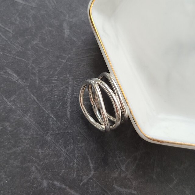 Trinity wave RING / SV925 | iichi ハンドメイド・クラフト作品・手仕事品の通販