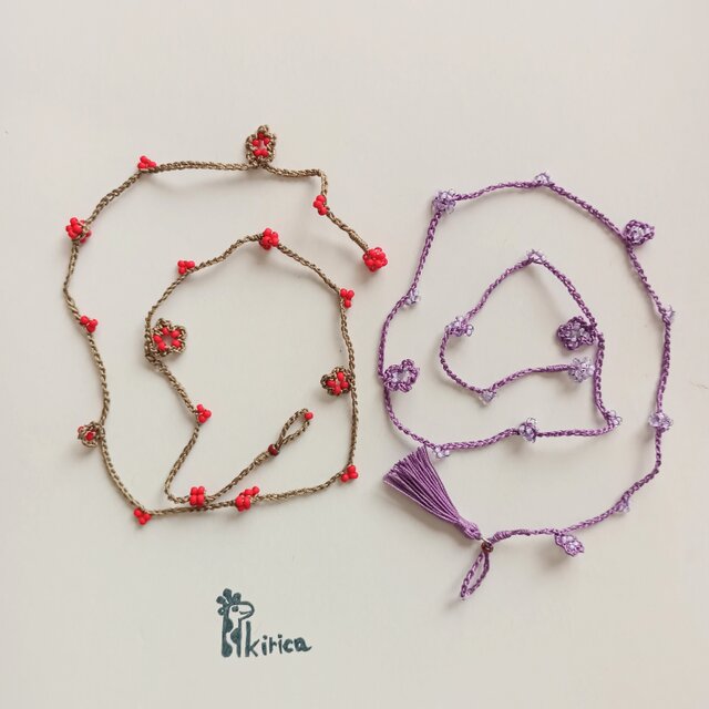 蔦に咲いた花と実のチョーカー・アンクレット2本組(#1010) | iichi ハンドメイド・クラフト作品・手仕事品の通販