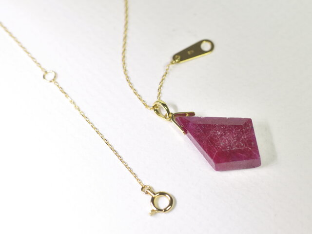 K18 Ruby Necklace【CASA/カーサ】（L） | iichi 日々の暮らしを心地よくするハンドメイドやアンティークのマーケットプレイス
