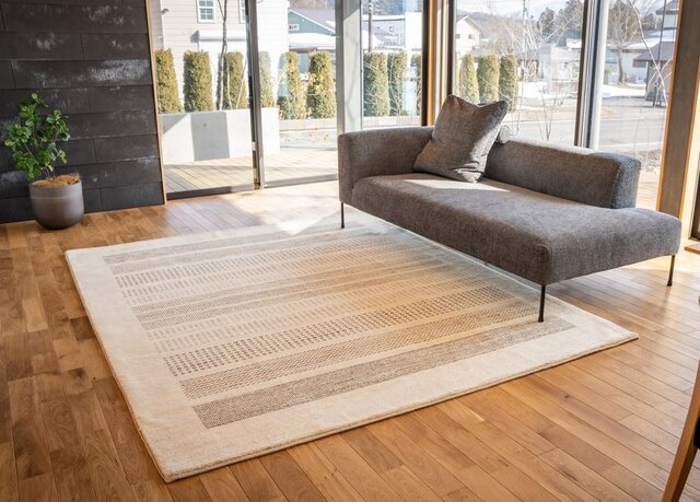 【通年18℃ オールシーズン】肌ざわり最高 天然無染ラグ ガゼニラハット 257×200cm デザインP90 | iichi ハンドメイド・クラフト作品・手仕事品の通販