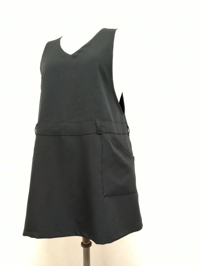 1枚は欲しい黒のエプロン。VOL-7 | iichi ハンドメイド・クラフト作品・手仕事品の通販