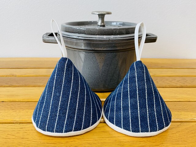 2個セット★三角鍋つかみ★staub ミトン 和柄 鍋つかみ ストウブ 昭和レトロ | iichi ハンドメイド・クラフト作品・手仕事品の通販