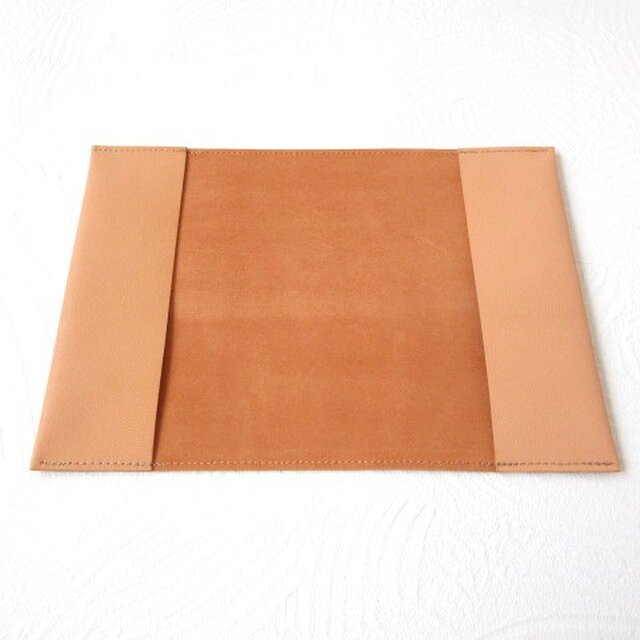 カーフスキン・ハヤカワ文庫トールサイズ対応・アプリコット・マイクロシュリンク・一枚革のブックカバー・0678 | iichi ハンドメイド・クラフト作品・手仕事品の通販