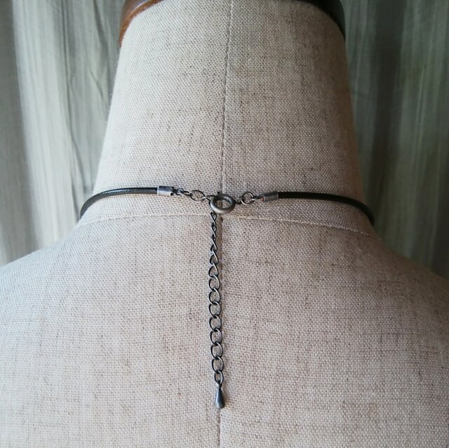 革紐ネックレス＊＊＊青い海＊＊＊ | iichi ハンドメイド・アンティーク・食品・ギフト・手作り