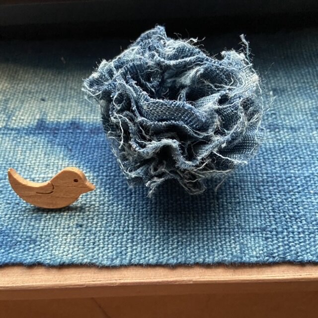 藍染コサージュ mini | iichi ハンドメイド・クラフト作品・手仕事品の通販