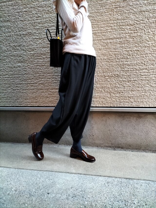 『王道の黒♥バルーンパンツ』コットン【M~4L】 | iichi 日々の暮らしを心地よくするハンドメイドやアンティークのマーケットプレイス