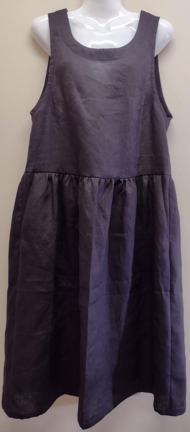 バックリボンワンピース チャコール M・L・LL リネン100％ | iichi ハンドメイド・クラフト作品・手仕事品の通販