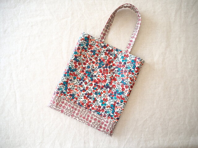 ラミネートミニバッグ 「Wiltshire」＋「Sleeping Rose」 | iichi ハンドメイド・クラフト作品・手仕事品の通販