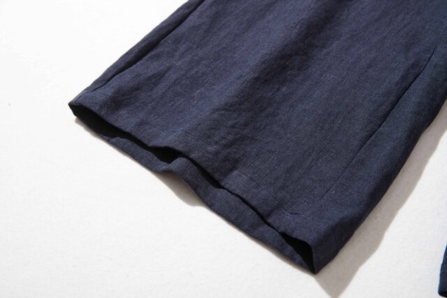 ウエストが楽な着やせワイドパンツ リネンロングパンツ 秋冬にも 紺色 200907-6 | iichi 日々の暮らしを心地よくするハンドメイドやアンティークのマーケットプレイス