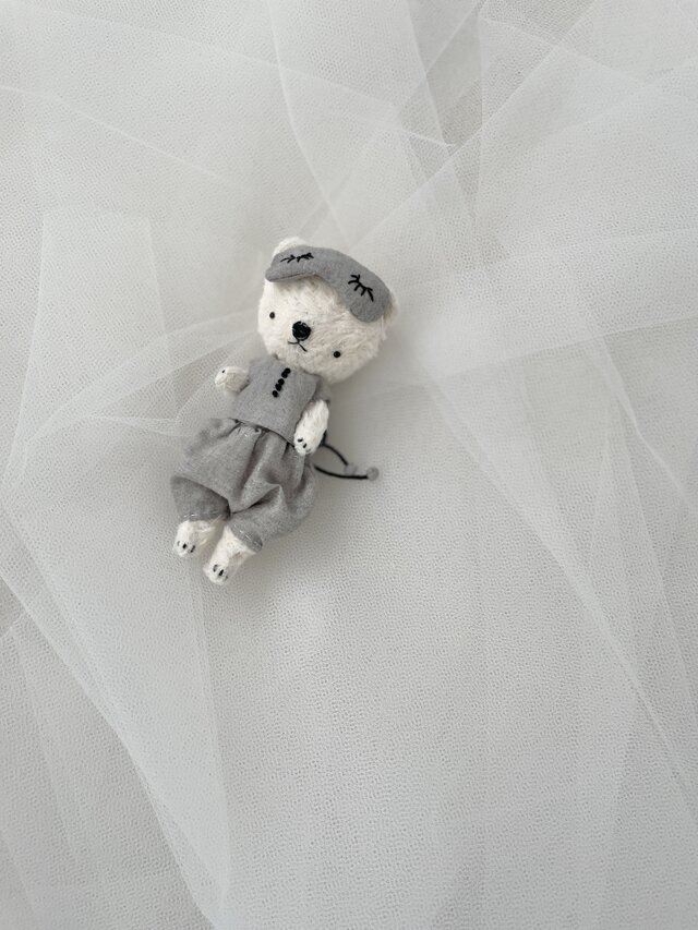 goodnight bear | iichi ハンドメイド・クラフト作品・手仕事品の通販