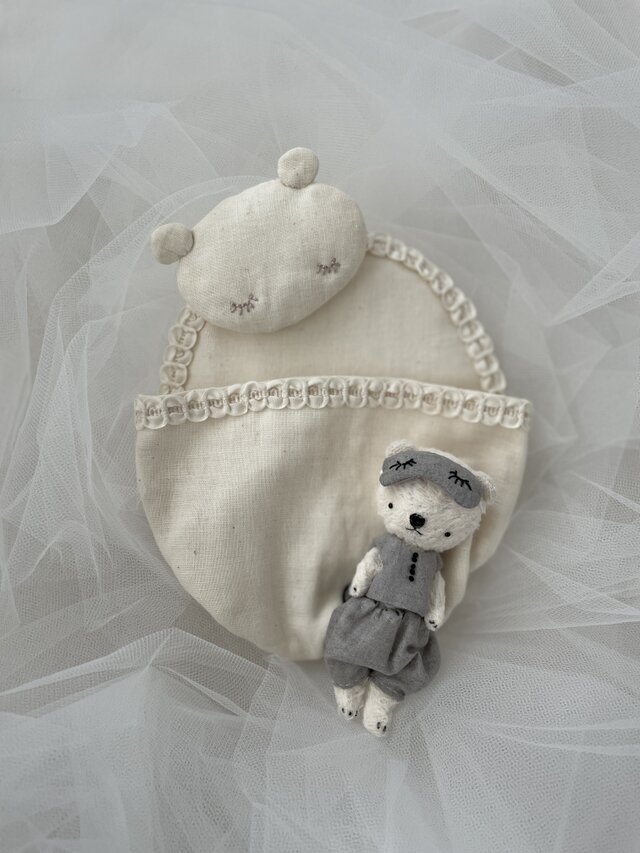 goodnight bear | iichi ハンドメイド・クラフト作品・手仕事品の通販