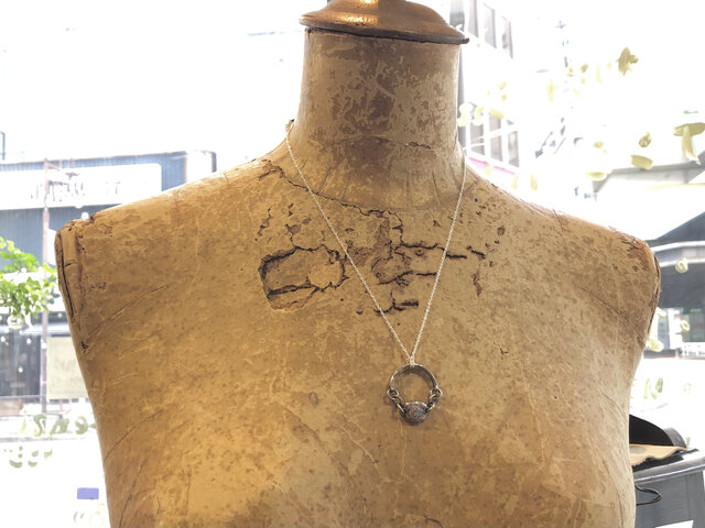 silver925ラブラブリング/18〜19号/一点物/00196137 | iichi 日々の暮らしを心地よくするハンドメイドやアンティークのマーケットプレイス