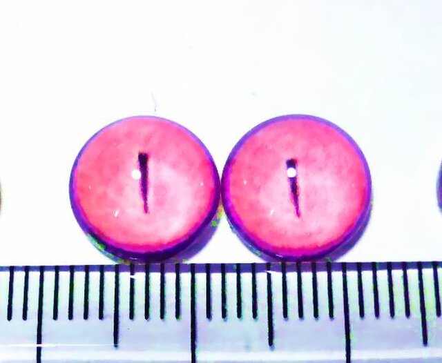 半球グラスアイ10mm 再販なし・売り切り一点もの 10-064 | iichi 日々の暮らしを心地よくするハンドメイドやアンティークのマーケットプレイス