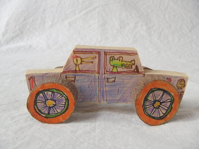 パープルセダン | iichi 日々の暮らしを心地よくするハンドメイドやアンティークのマーケットプレイス