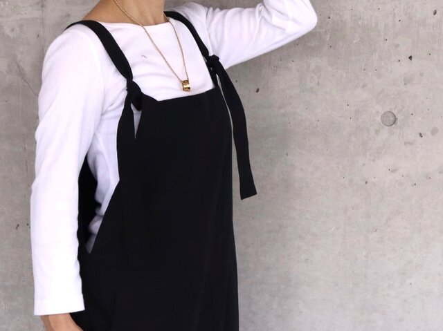 タイプライターのサロペットパンツ ブラック No.238-01 | iichi ハンドメイド・クラフト作品・手仕事品の通販