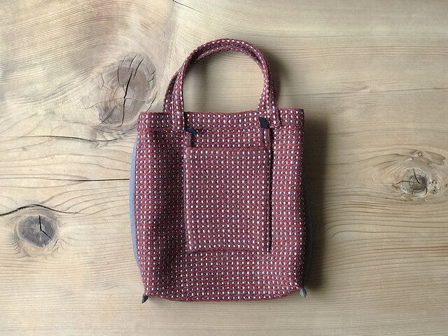 尾州WOOLジャガード織 ミニトートバッグ レッド | iichi 日々の暮らしを心地よくするハンドメイドやアンティークのマーケットプレイス