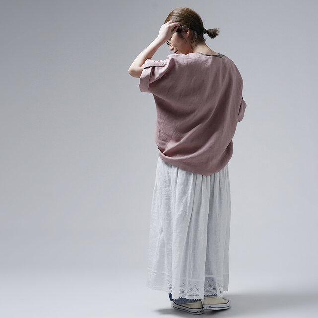 【wafu / リネントップス】風が通る ロールアップTシャツ / 蘇芳香(すおうこう) t041k-sok1 | iichi ハンドメイド・クラフト作品・手仕事品の通販