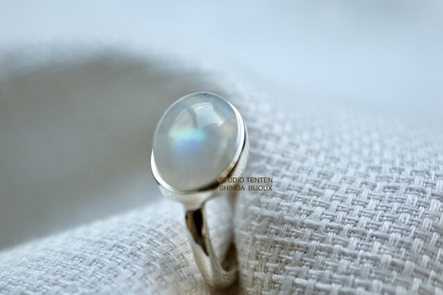 [子兎のmoonstone]ring | iichi ハンドメイド・クラフト作品・手仕事品の通販