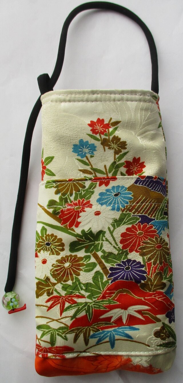 6569 花柄の振袖で作ったスマホポーチ#送料無料 | iichi ハンドメイド・クラフト作品・手仕事品の通販
