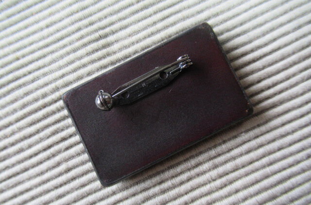 チェコスロバキア 宇宙切手ブローチ8231 | iichi ハンドメイド・クラフト作品・手仕事品の通販