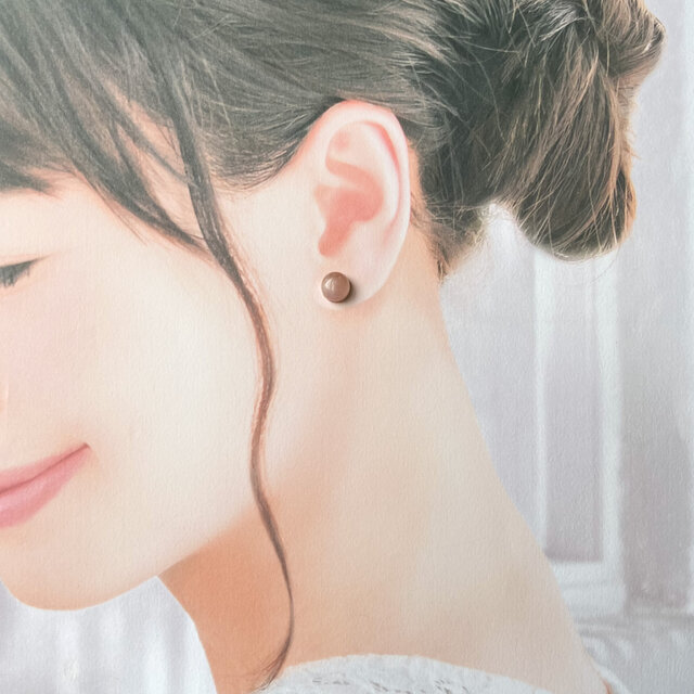 クンツァイト×ゴールド シンプルカボションピアス | iichi ハンドメイド・クラフト作品・手仕事品の通販