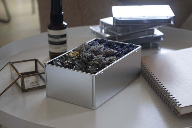 ラベンダーのBOX FLOWER | iichi 日々の暮らしを心地よくするハンドメイドやアンティークのマーケットプレイス