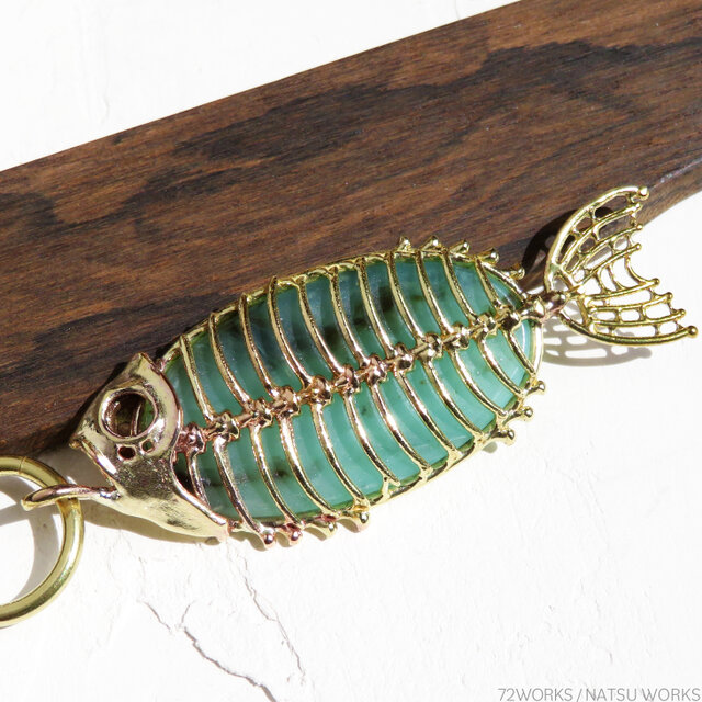 ブルーオパール フィッシュ チャーム / Peruvian Blue Opal Fish charms | iichi 日々の暮らしを心地よく ...