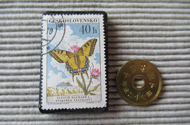 アップサイクル 蝶切手ブローチ8253 | iichi ハンドメイド・クラフト作品・手仕事品の通販